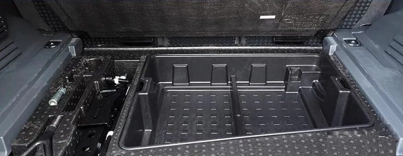 Underfloor Boot Storage Insert for Defender L663 - Jaguar Land Rover ...