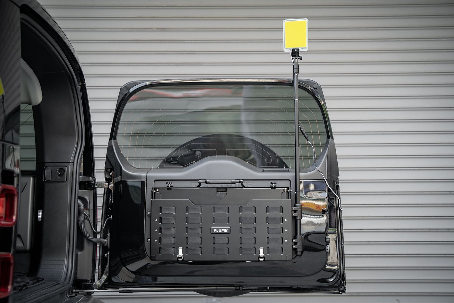 PLUMB TAILGATE MULTI-FUNCTION PLATFORM - Jaguar Land Rover Retrofit and ...