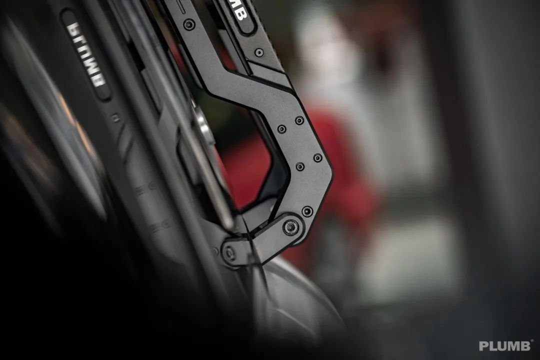 PLUMB SIDE STEP - Jaguar Land Rover Retrofit and Coding Solutions